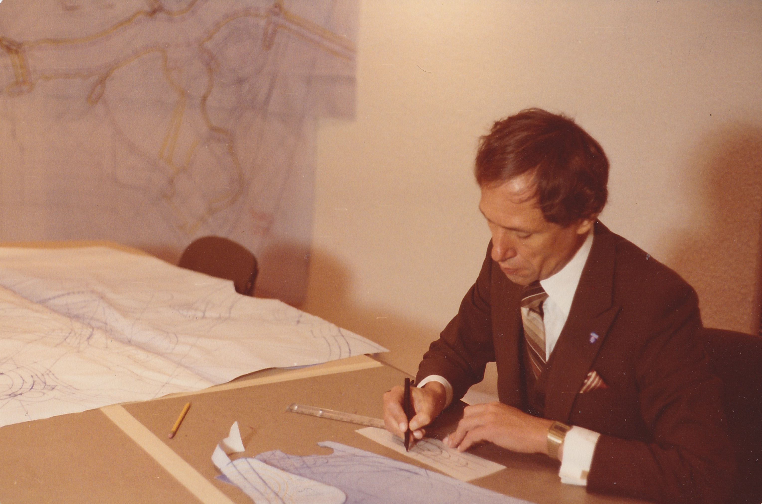 This Celebrated Indigenous Architect Uses Nature to Inspire His Designs ...