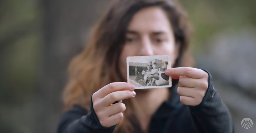 She Looked at Her Father's Ashes With a Microscope and Saw the Universe ...
