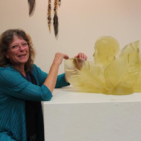 Festival award winners receive mountain-inspired glass sculptures from ...